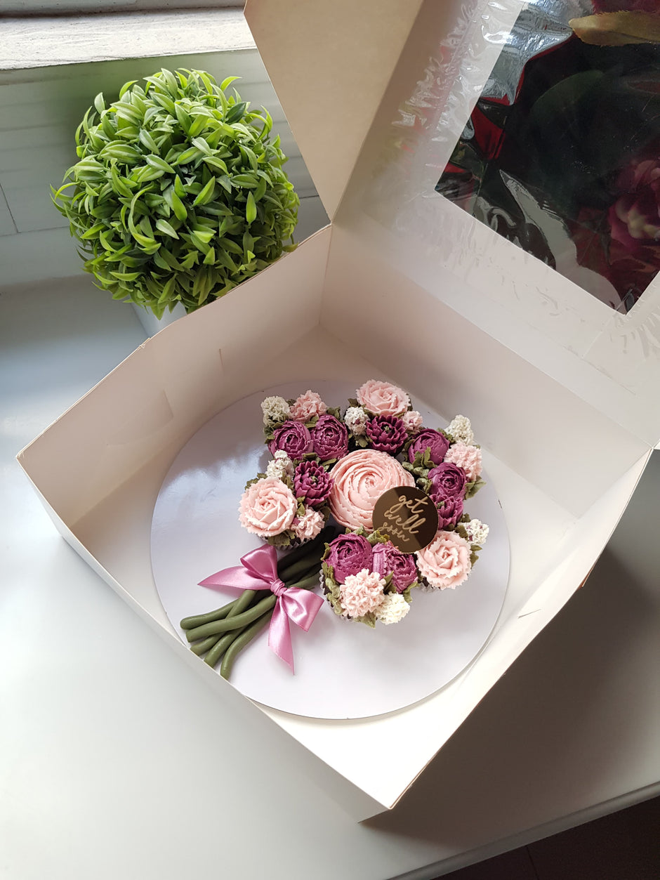 Buy Birthday Cupcakes & Boxes Online In Pakistan – House of Flowers