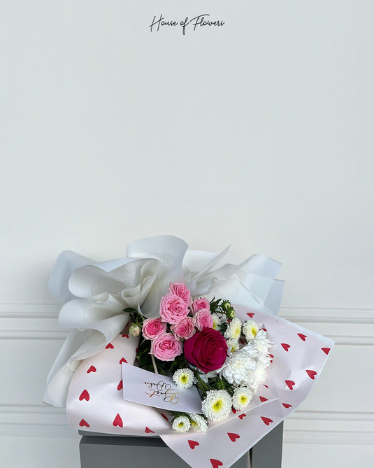 Buy Red Roses Flowers & Fresh Bouquet Online In Pakistan – House of Flowers