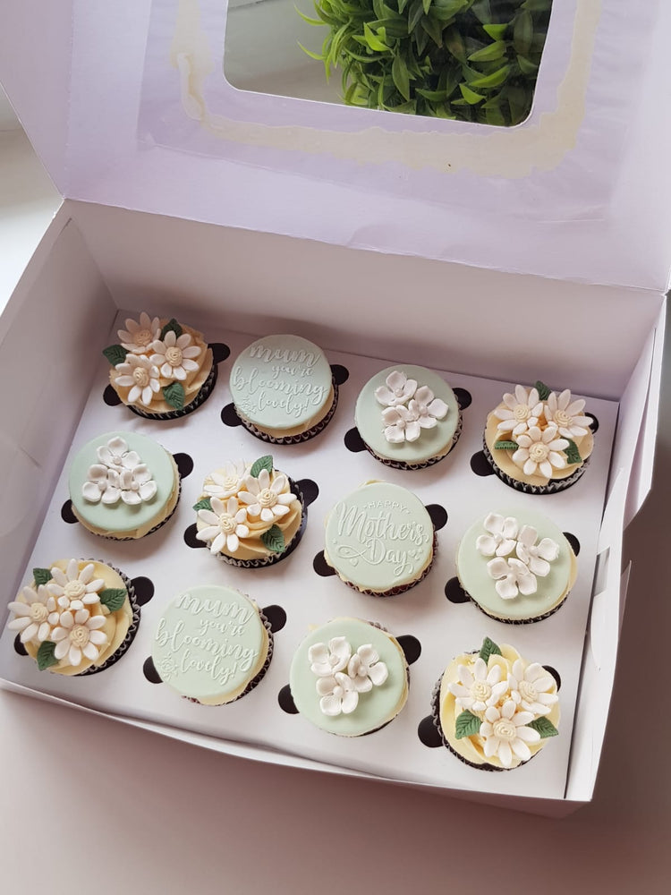 Chocolate Gift Boxes & Flowers Online in Pakistan – House of Flowers